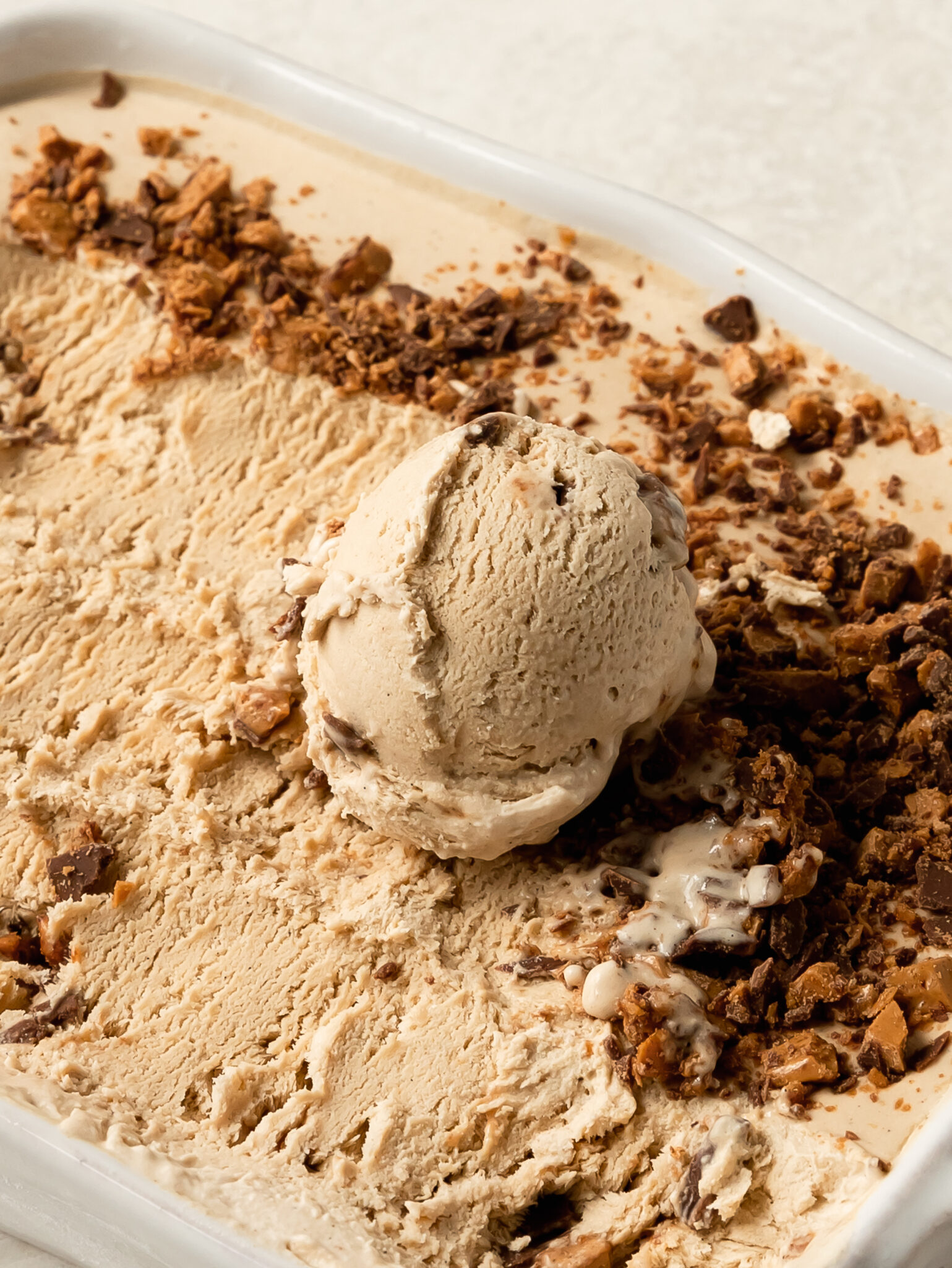 guinness toffee ice cream (no churn) - Olives + Thyme