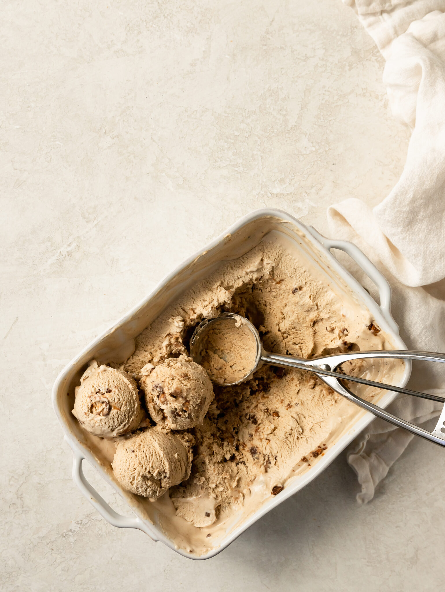 guinness toffee ice cream (no churn) - Olives + Thyme