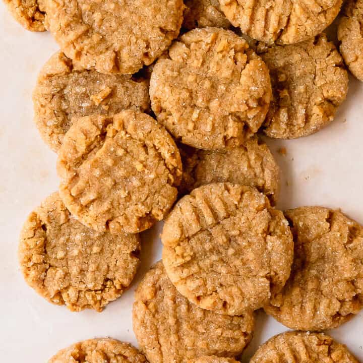 4 Ingredient Peanut Butter Cookies (Easy Flourless Recipe) - Olives + Thyme