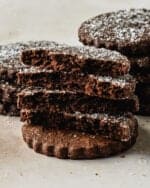 Chocolate Shortbread Cookies (Easy Recipe) - Olives + Thyme