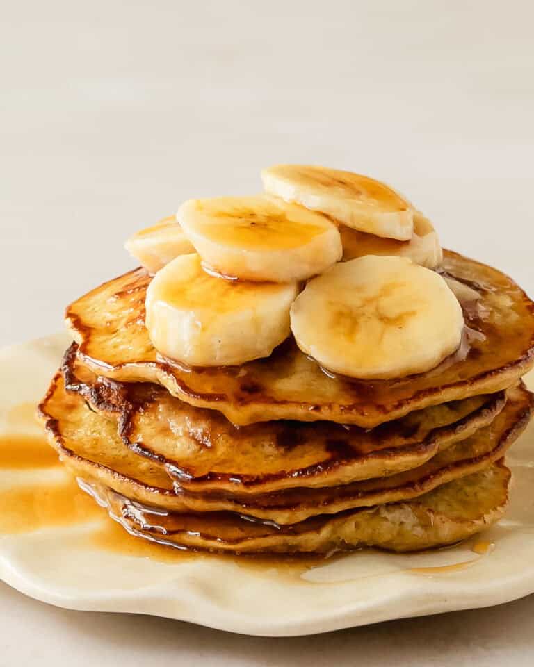 3 Ingredient Banana Pancakes (Quick and Easy Recipe) - Olives + Thyme