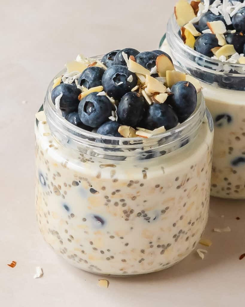 Blueberry Overnight Oats (Easy 5 Minute Recipe) - Olives + Thyme