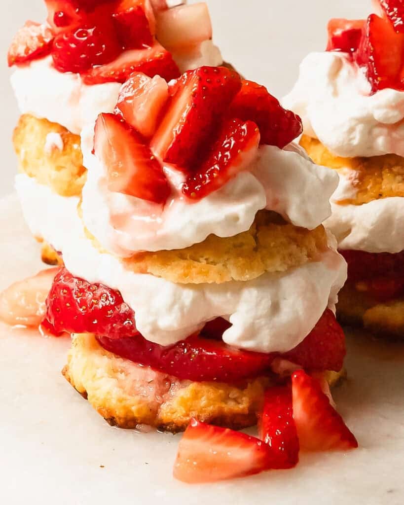 Easy Strawberry Shortcake (Quick 6 Ingredient Recipe) - Olives + Thyme