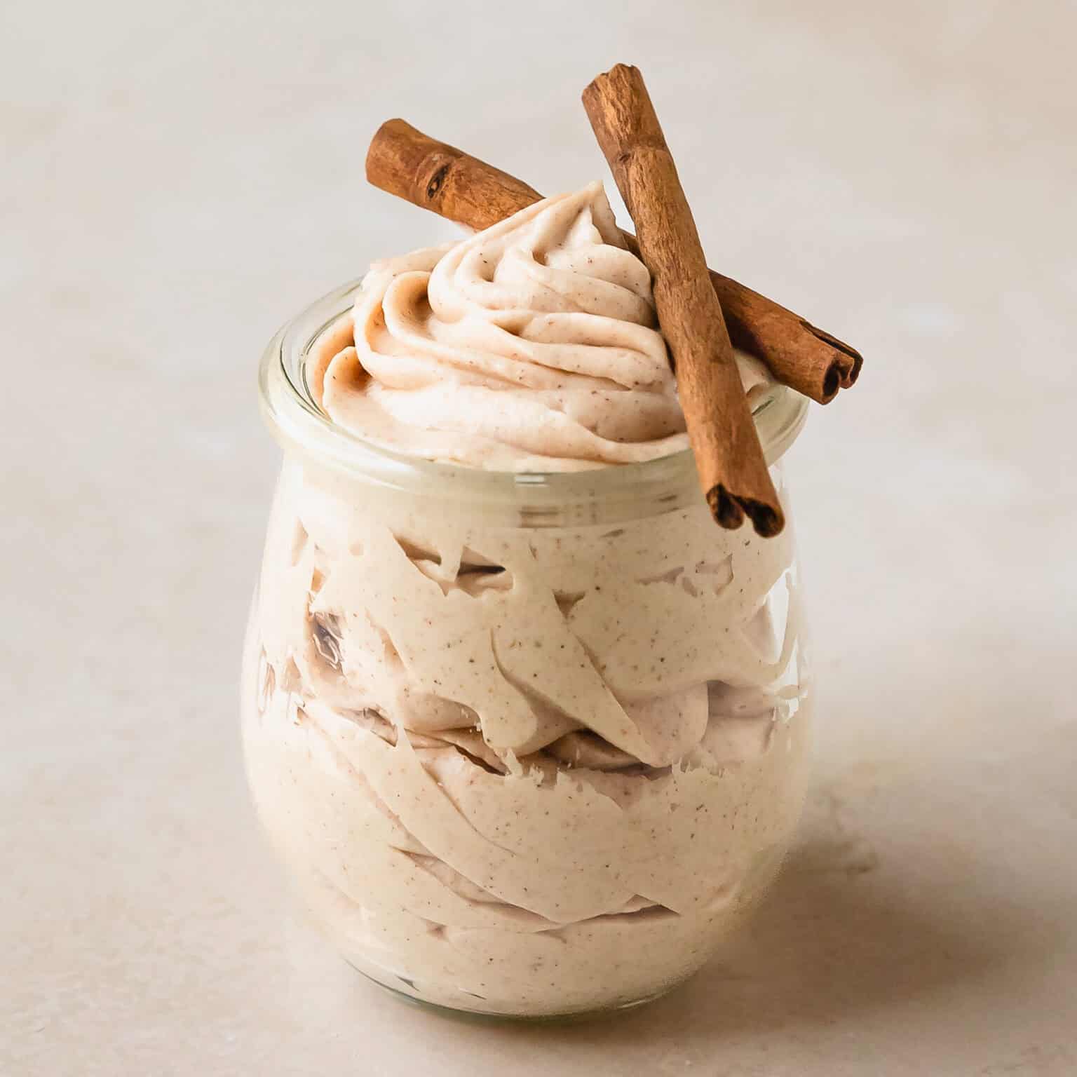 Cinnamon Cream Cheese Frosting (Easy 5 Minute Recipe) - Olives + Thyme