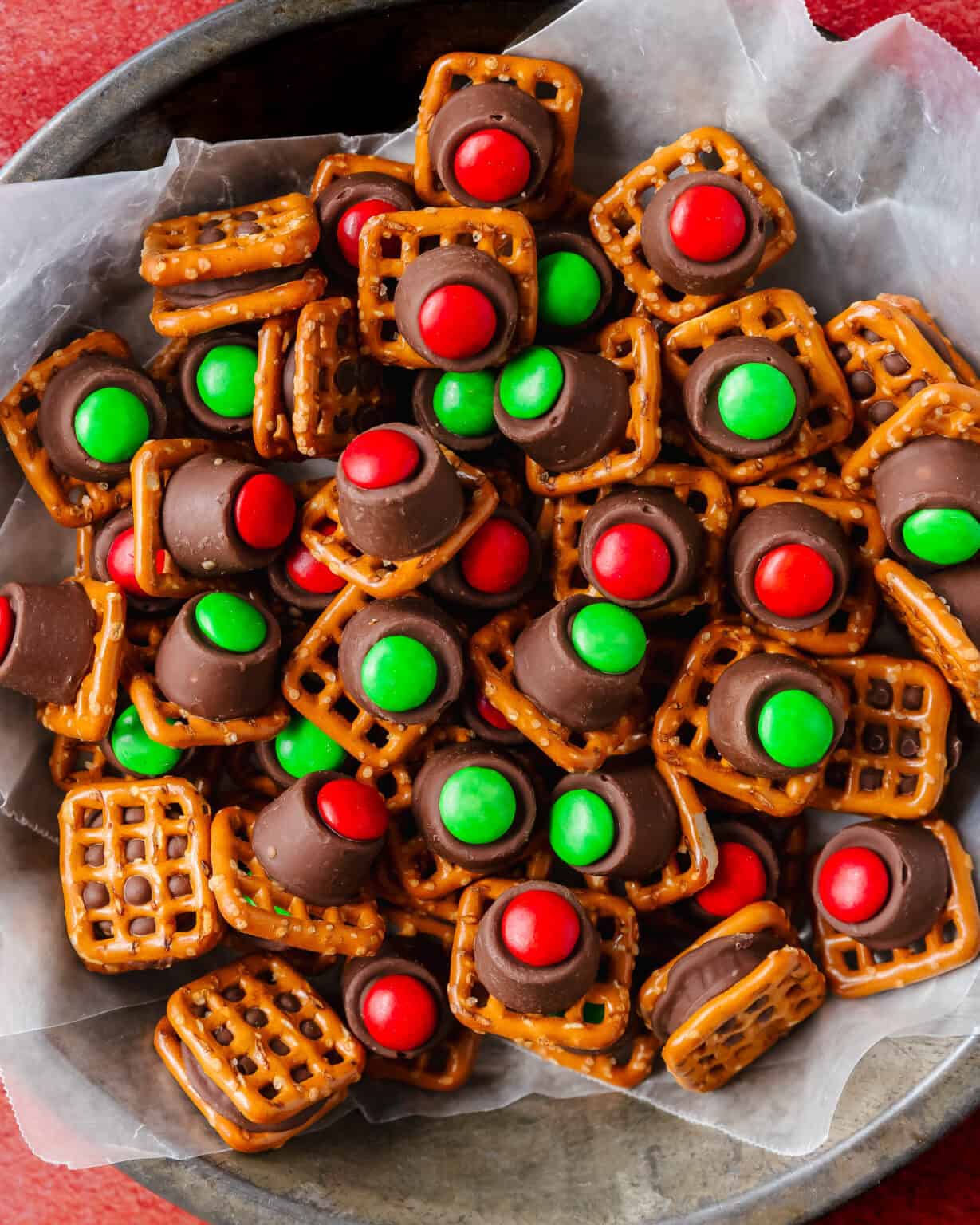 Rolo Pretzels (Quick and Easy Recipe) - Olives + Thyme